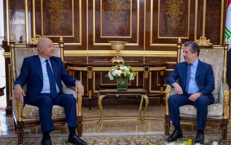 رئيس حكومة إقليم كوردستان يهنئ برهم صالح ويؤكد دعمه الكامل لمهامه